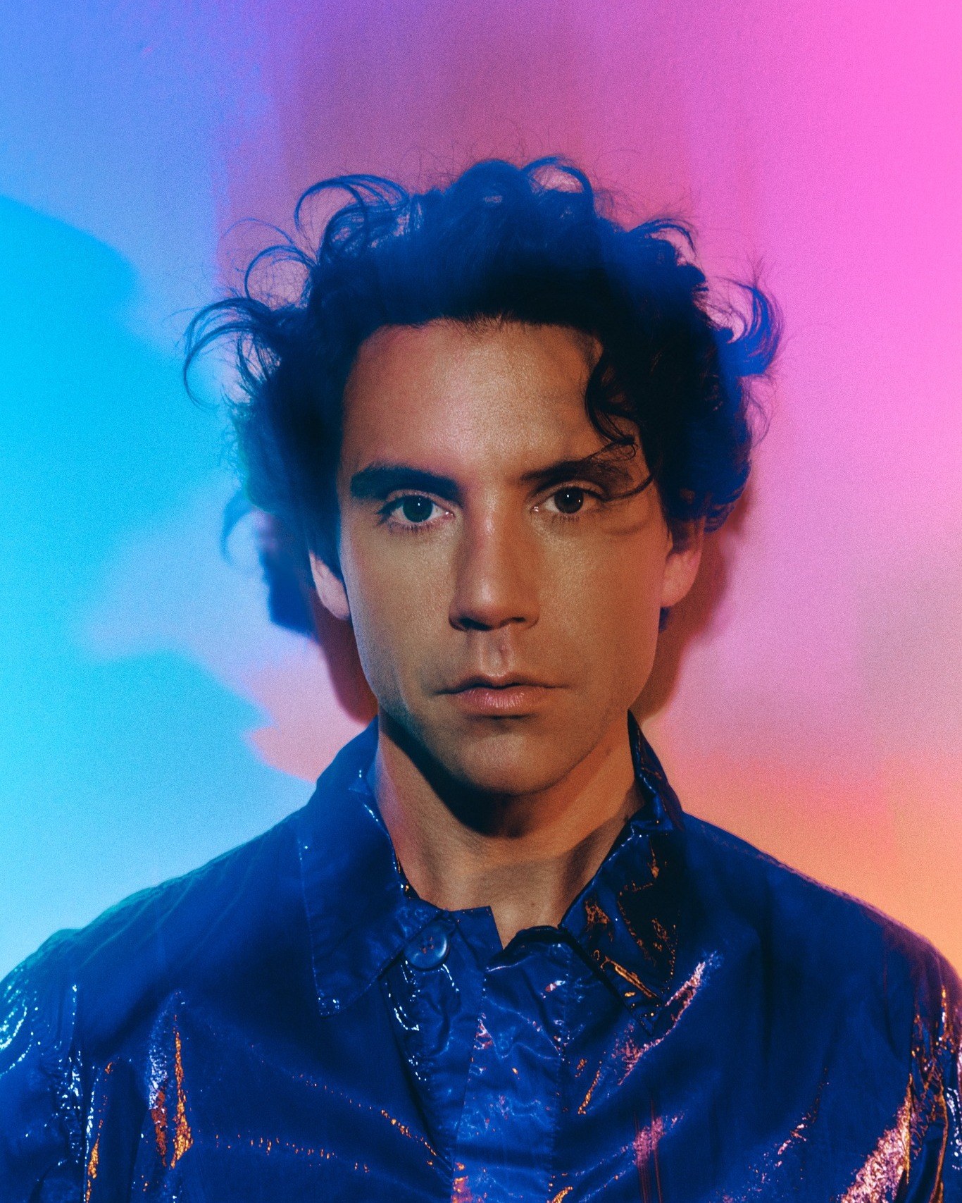 ALBUM REVIEW: MIKA Hyperlove